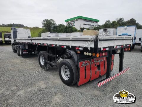 "semi reboque randon" no Brasil