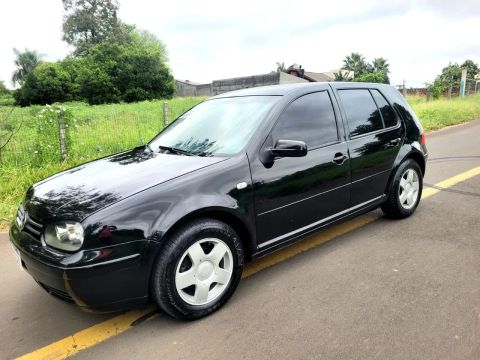 VOLKSWAGEN GOLF 2002 Usados e Novos