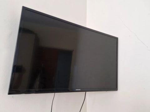 "base de tv samsung 40" - TVs no Brasil