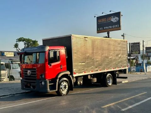 "caminhao vuc" no Brasil