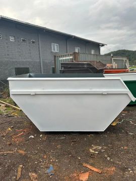 "cacamba entulho" no Brasil