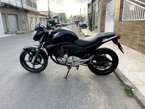 Motos HONDA CB 2013 no Brasil