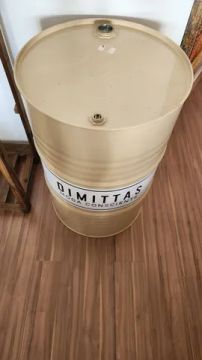 "tonel de 200 litros" no Brasil