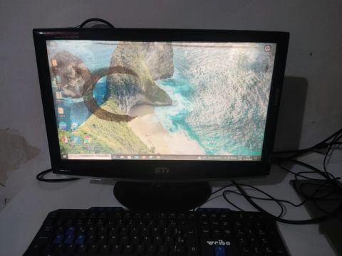 "monitor de 18 polegadas" - Monitores no Brasil