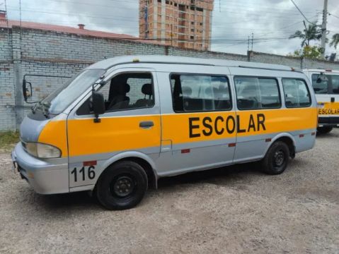 KIA MOTORS BESTA Usados e Novos