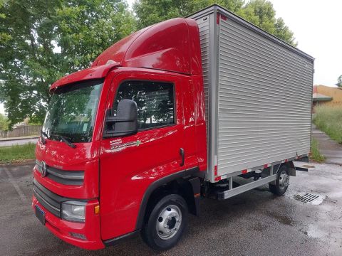 "caminhao vuc" no Brasil