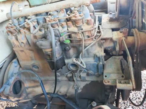 "motor mwm 229 4 cilindros" - Peças para caminhões no Brasil