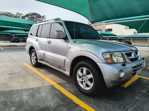 MITSUBISHI PAJERO 2007 Usados e Novos