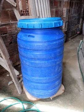 "tonel plastico 200 litros" - Área Externa no Brasil