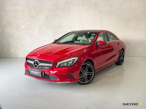 MERCEDES-BENZ CLA-200 2017 Usados e Novos