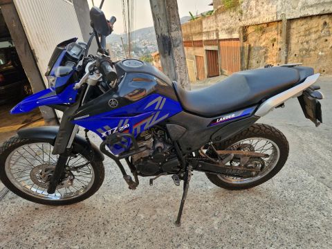 Motos YAMAHA XTZ no Brasil