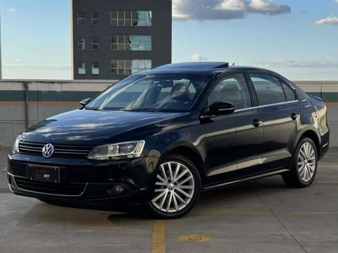 VOLKSWAGEN JETTA 2011 Usados e Novos