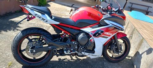 Motos YAMAHA XJ6 no Rio Grande do Sul