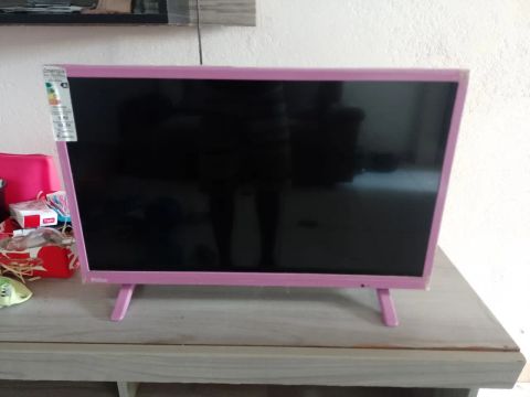 "tv philco 24 polegadas led" - TVs no Brasil