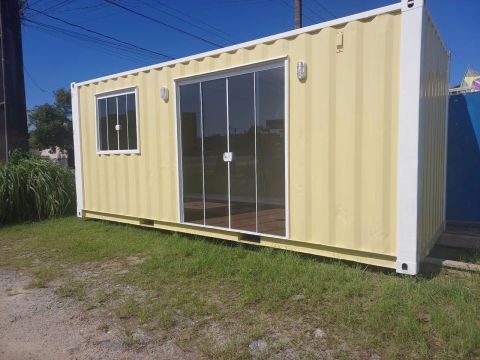 "kitnet container" no Brasil