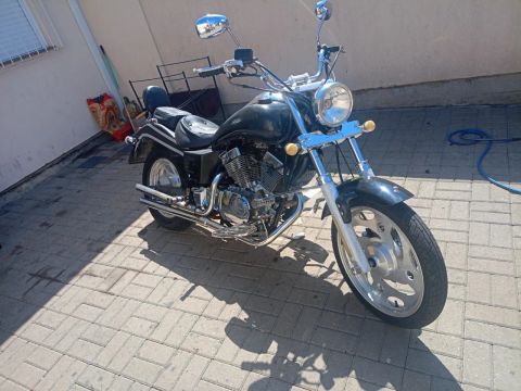 Motos SUNDOWN VBLADE no Brasil