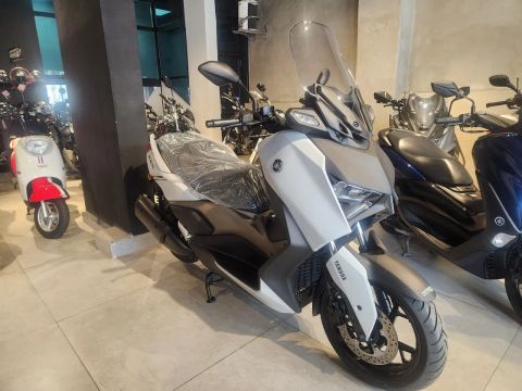 Motos YAMAHA XMAX no Brasil