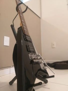 "guitarra clark" - Instrumentos musicais no Brasil