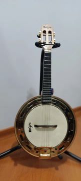 "instrumento musical banjo" - Instrumentos musicais no Brasil