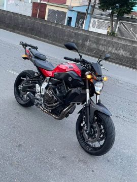 Motos YAMAHA MT-07/MT-07 2016 no Brasil