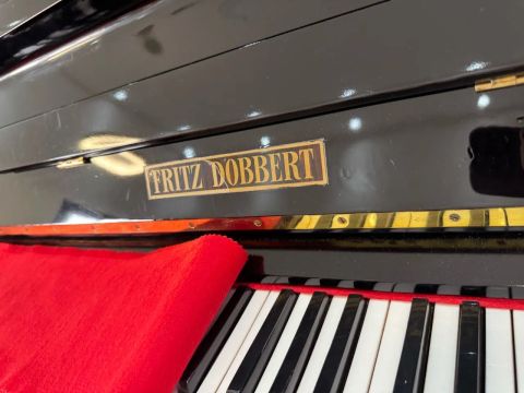 "pianos de cauda" no Brasil