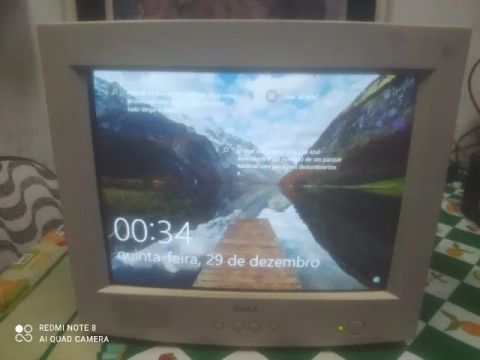 "monitores de tubo" - Monitores no Brasil