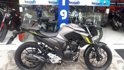Motos YAMAHA FZ25 2024 no Brasil