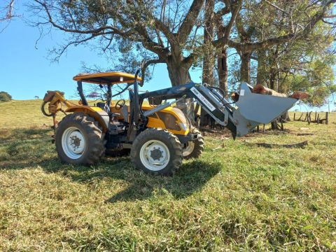 "trator com concha" - Tratores e máquinas agrícolas no Brasil