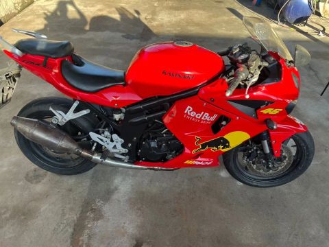 Motos KASINSKI COMET no Brasil