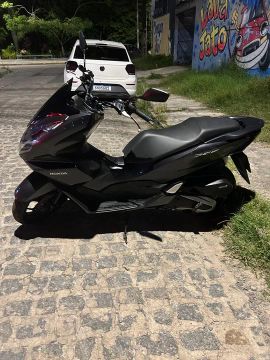 Motos HONDA PCX 2024 no Brasil