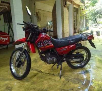 Motos HONDA XLR no Brasil