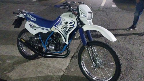Motos YAMAHA DT no Brasil