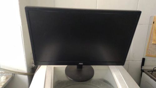"monitor aoc 21 polegadas" - Monitores no Brasil