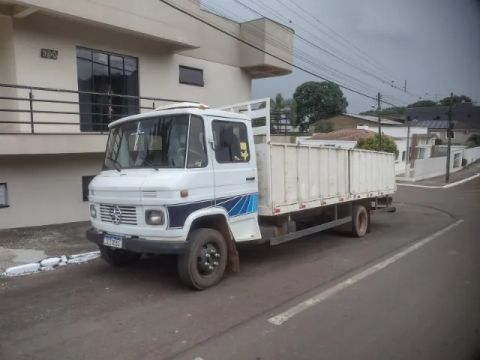 "mercedes mb 608" - Caminhões no Brasil