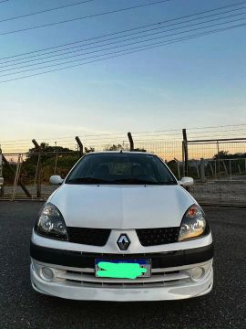 RENAULT CLIO 2004 Usados e Novos