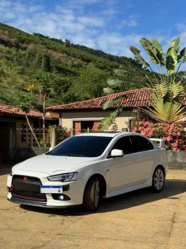 MITSUBISHI LANCER 2013 Usados e Novos