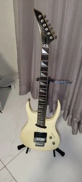 "guitarra tagima zero" - Instrumentos musicais no Brasil