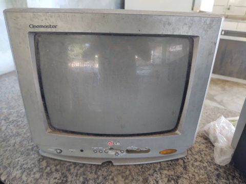 "tv antiga" no Brasil