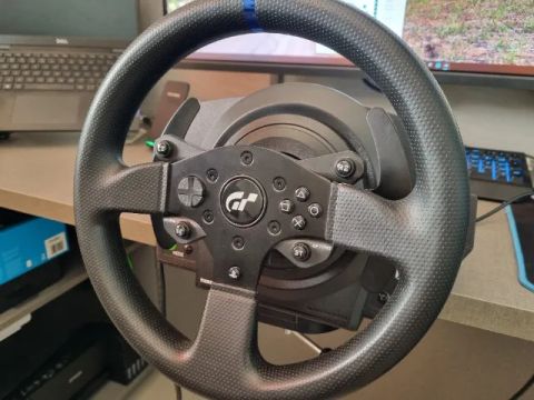 "thrustmaster t300" no Brasil