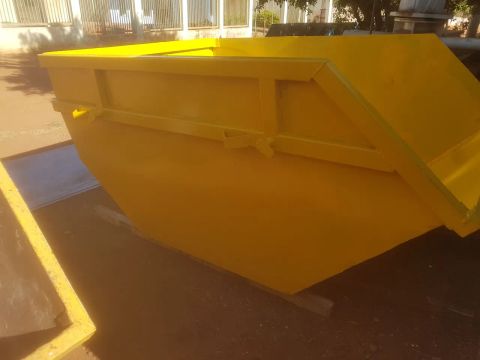 "cacamba entulho" no Brasil