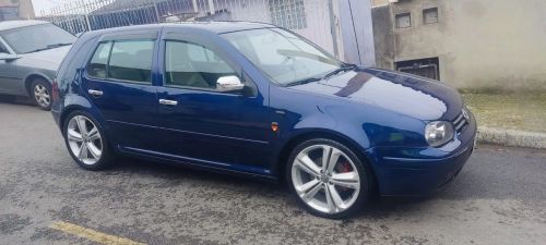 VOLKSWAGEN GOLF 2001 Usados e Novos