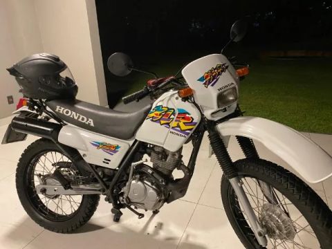 Motos HONDA XLR no Brasil