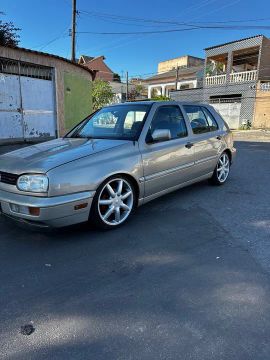 VOLKSWAGEN GOLF 1998 Usados e Novos