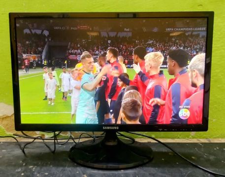 "tv samsung 24 polegadas led" - TVs no Brasil