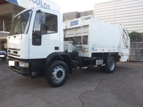 "caminhoes compactadores" no Brasil