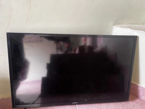 "compro tv quebrada" - TVs no Brasil