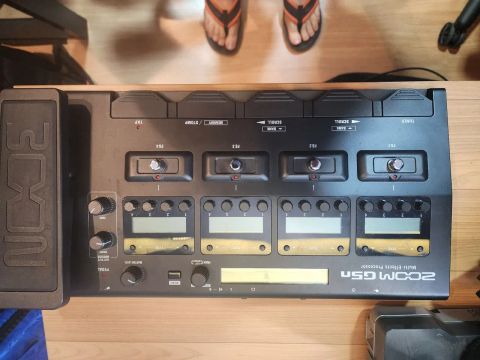 "pedaleira antiga" - Instrumentos musicais no Brasil