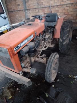 "trator agrale 4100" - Tratores e máquinas agrícolas no Brasil