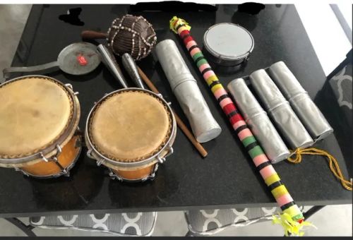 "instrumentos de carnaval" no Brasil