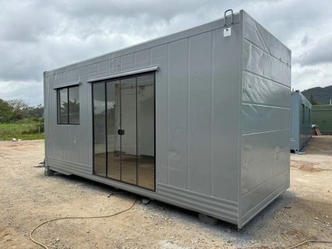 "kitnet container" no Brasil